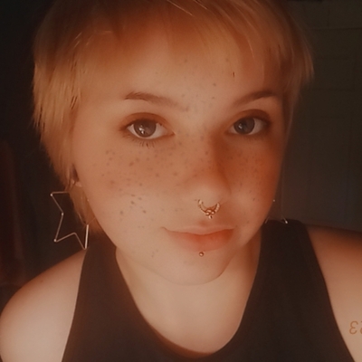 Chicken_nugget_queen | Casting Call Club