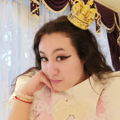 Lana Redlich for Ruth | Casting Call Club